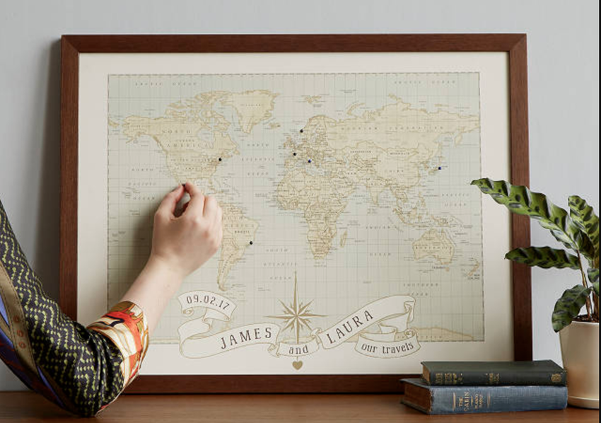 Our Favorite Valentine's Day Gift Ideas For Travel Lovers | The Discoverer
